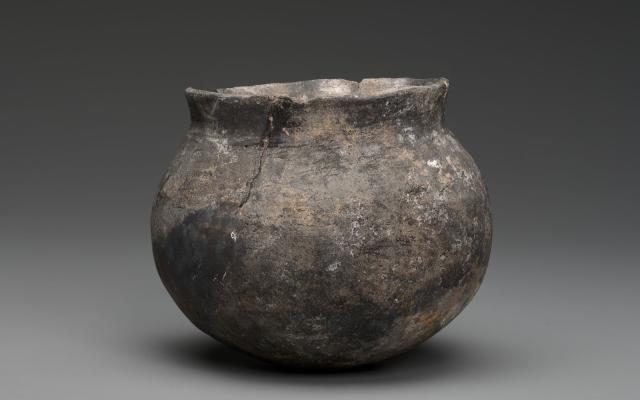 Revolutionary Pottery: Colonoware Undermining the British Empire | Art ...